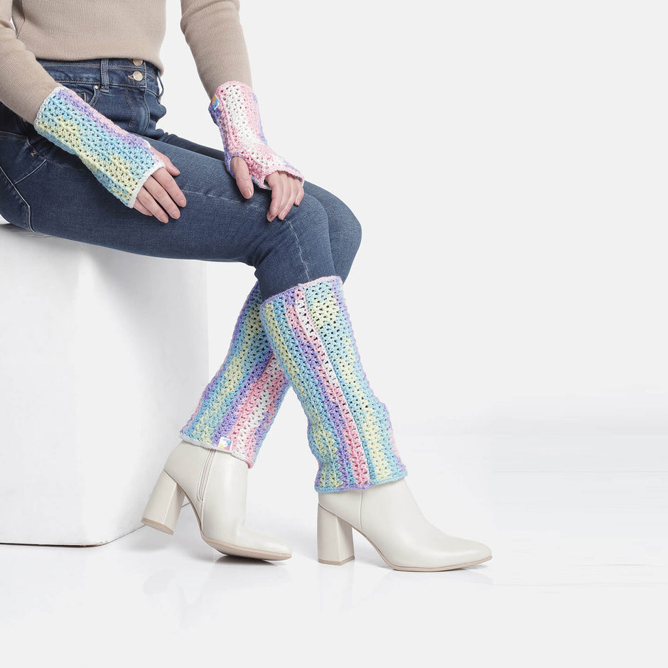 Handcrafted Leg Warmers – Stylish & Cozy Accessories | Magic Needles