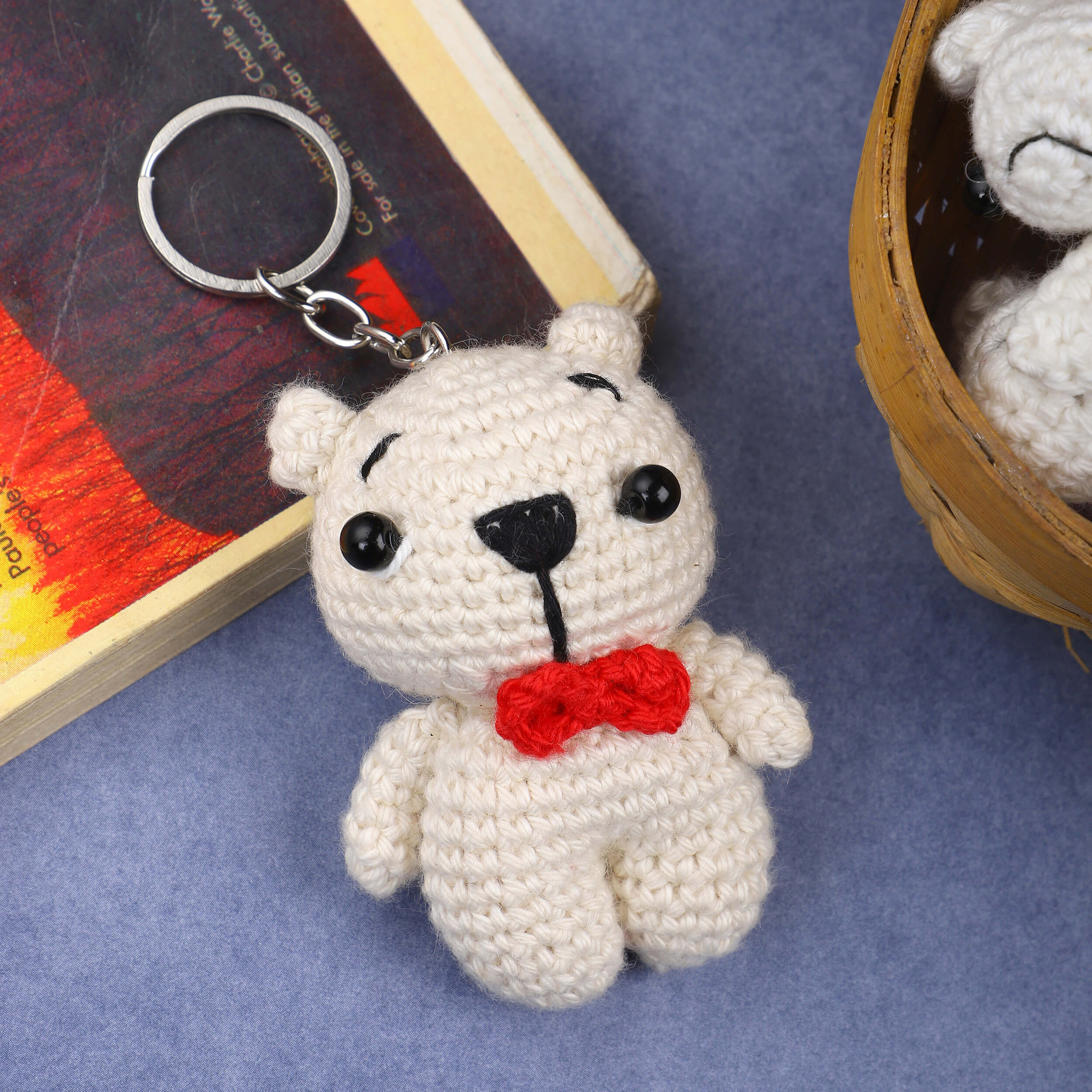Handmade Amigurumi Teddy with Bow Keychain – Magic Needles